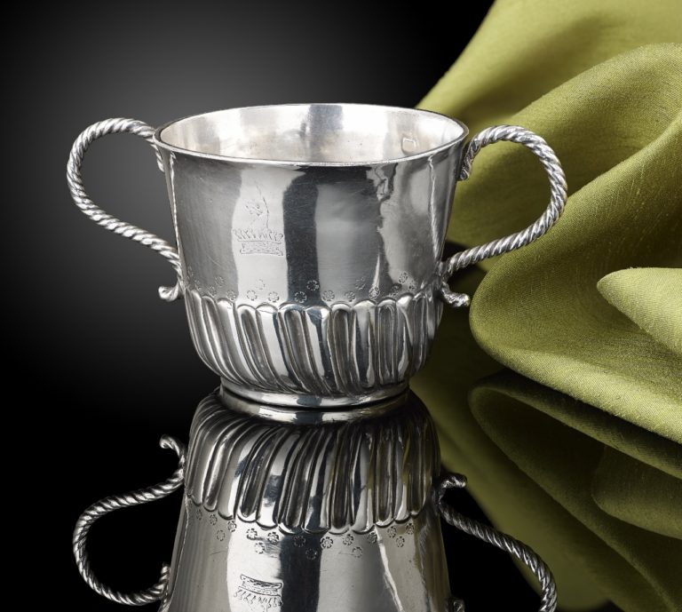 A rare William III Provincial porringer c.1700; Richard Freeman of ...