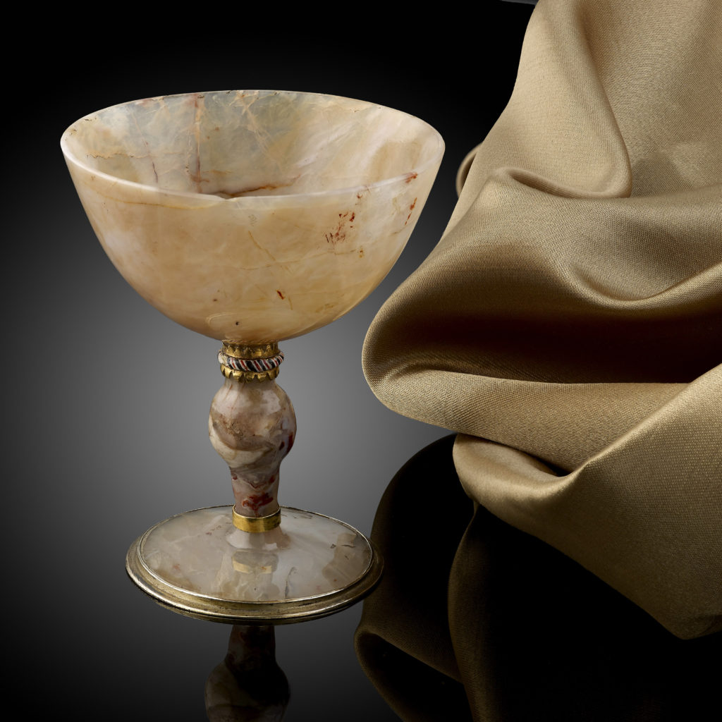 An Agate Cup with Gold Mounts, Italian, 16th century - Mayflower Antiques